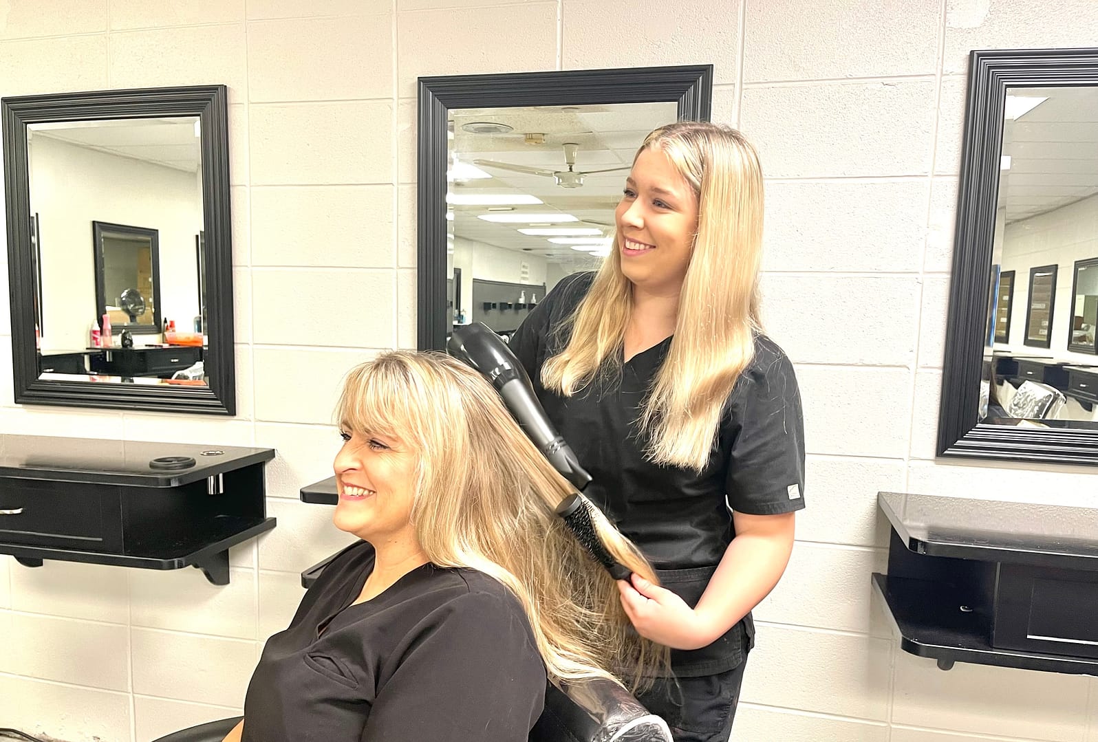 Home [charlesacademy.org]